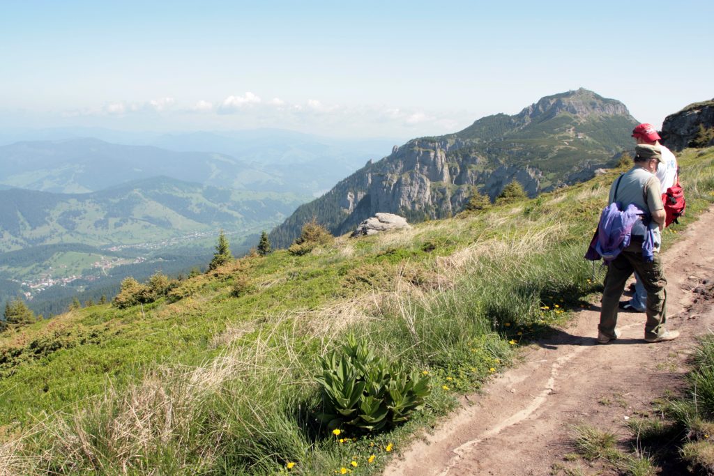 Codul bunelor maniere pe munte: întrebările care nu trebuie puse şi ce ...