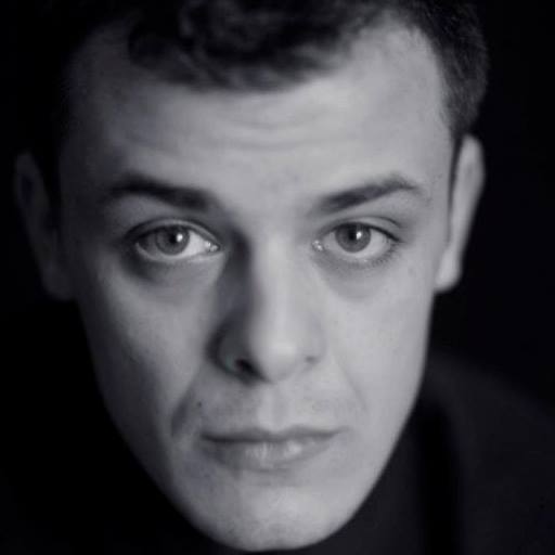 Răzvan Nicolae Răduță, actor: România e săpată prin promovarea prostiei ...