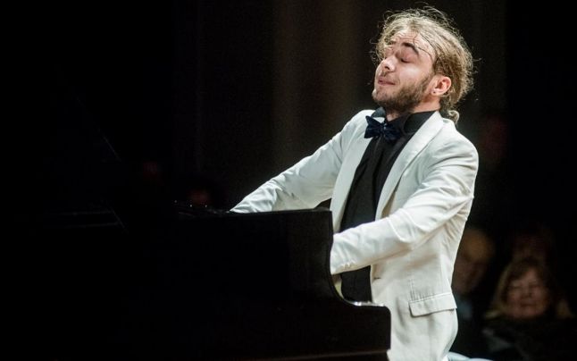 Pianistul Daniel Ciobanu, după încheierea seriei de recitaluri: ”Sunt ...