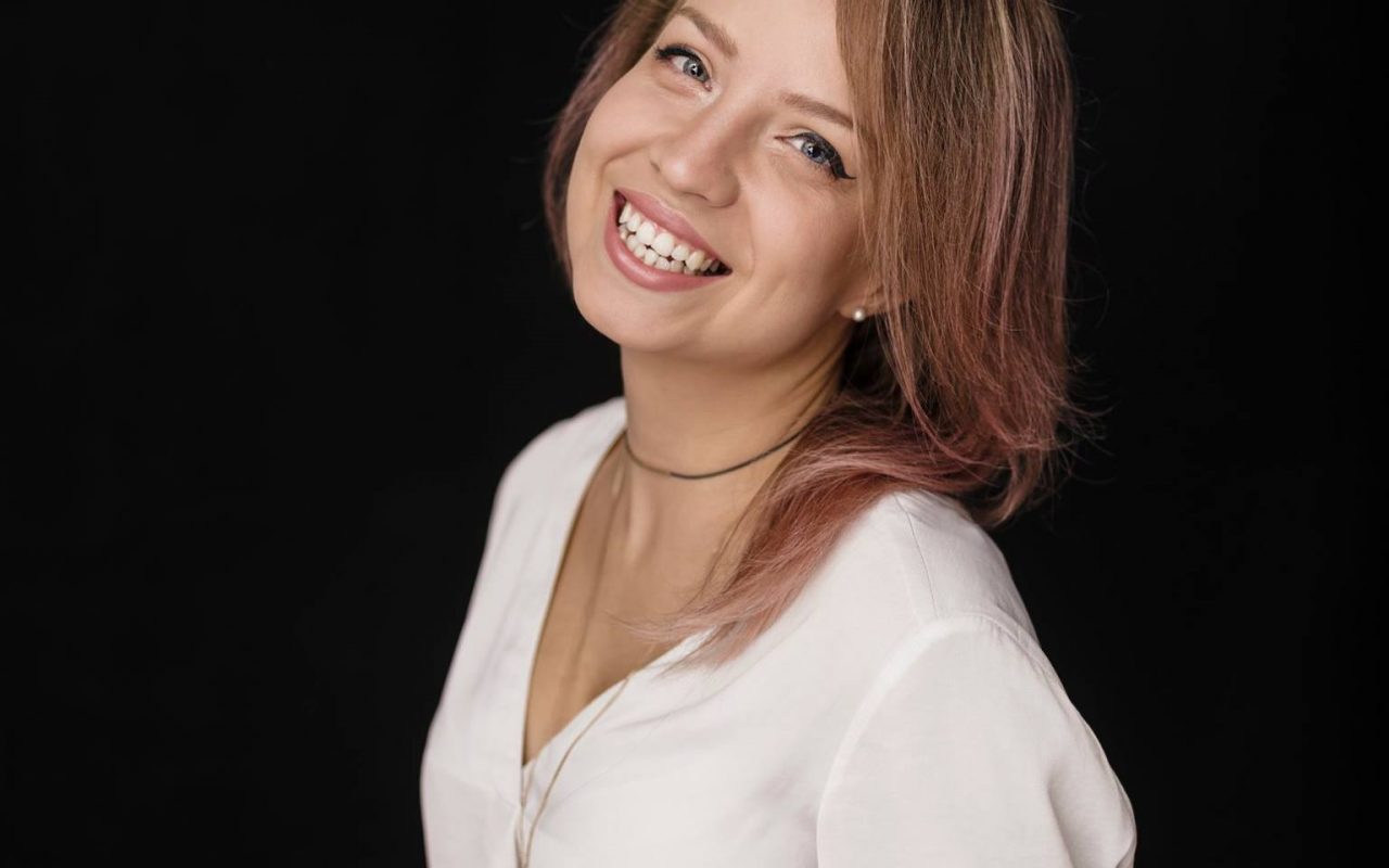 Raluca Bacinschi-Stratulat își propune să revoluționeze educația în România